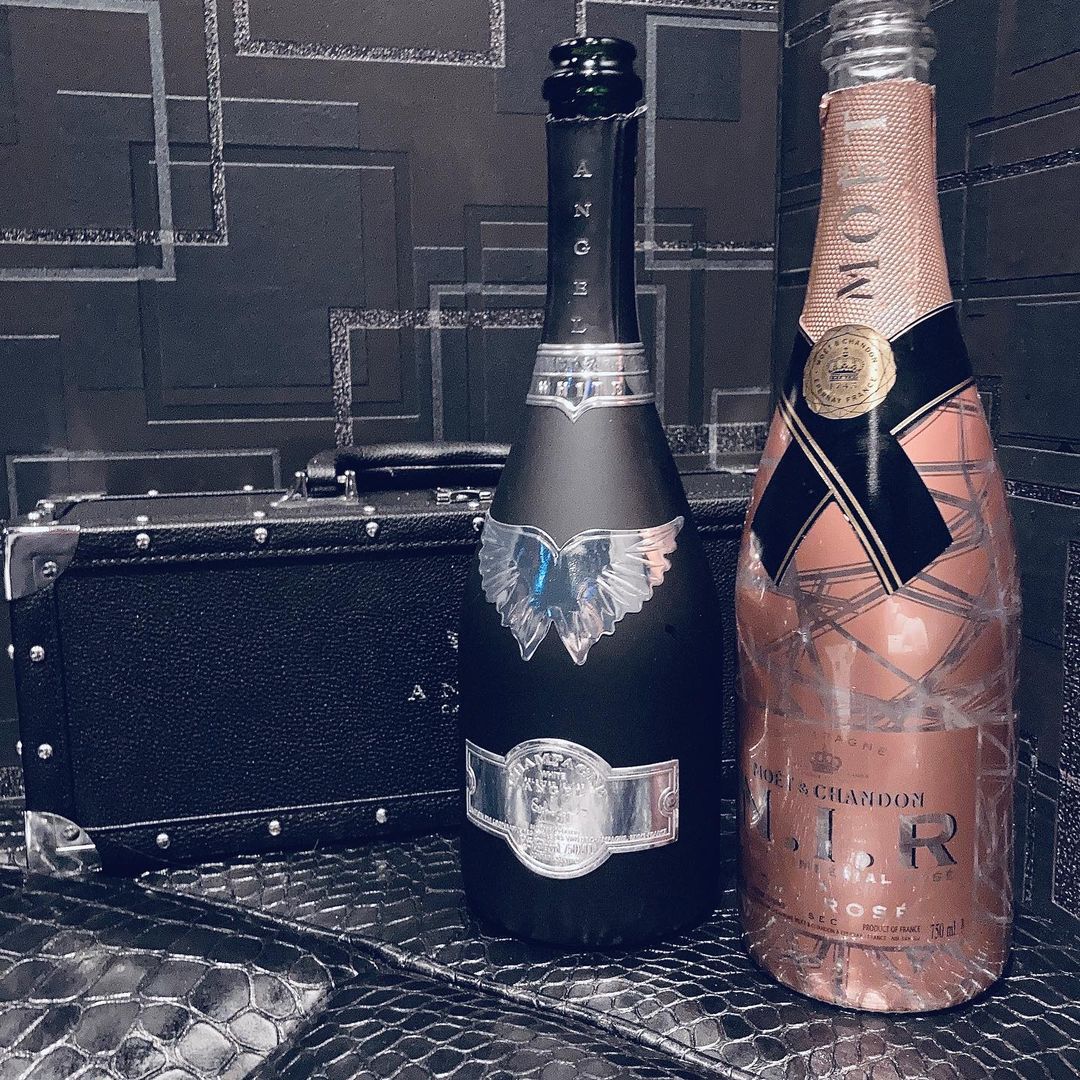 ホットニュース「0」（2021/02/27 07:02）CLUB REGALIA-キャバキャバ